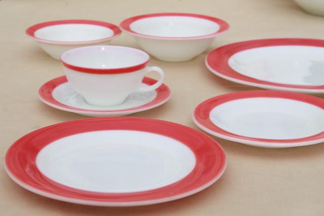 Dinnerware Sets Dining & Serving 11 pieces Pyrex Pink Flamingo Vintage ...